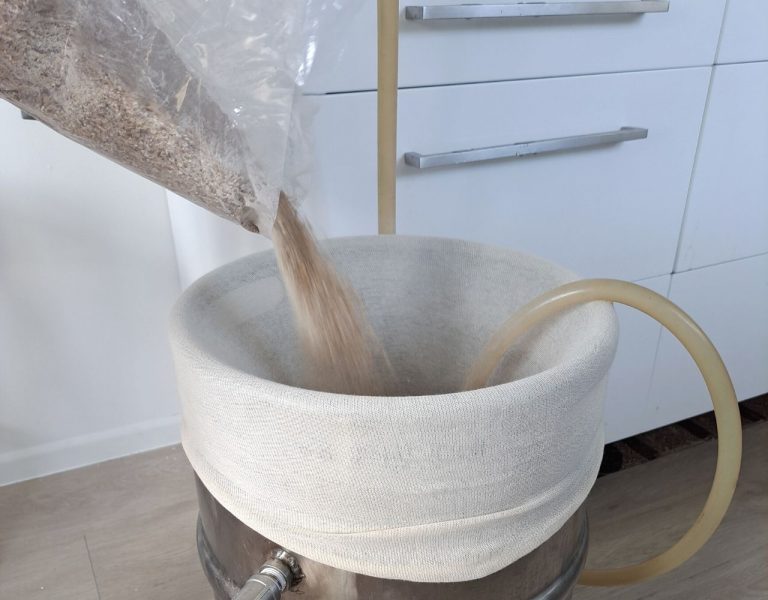 How To Make Whiskey (A Step-by-Step Guide) - DIY Distilling