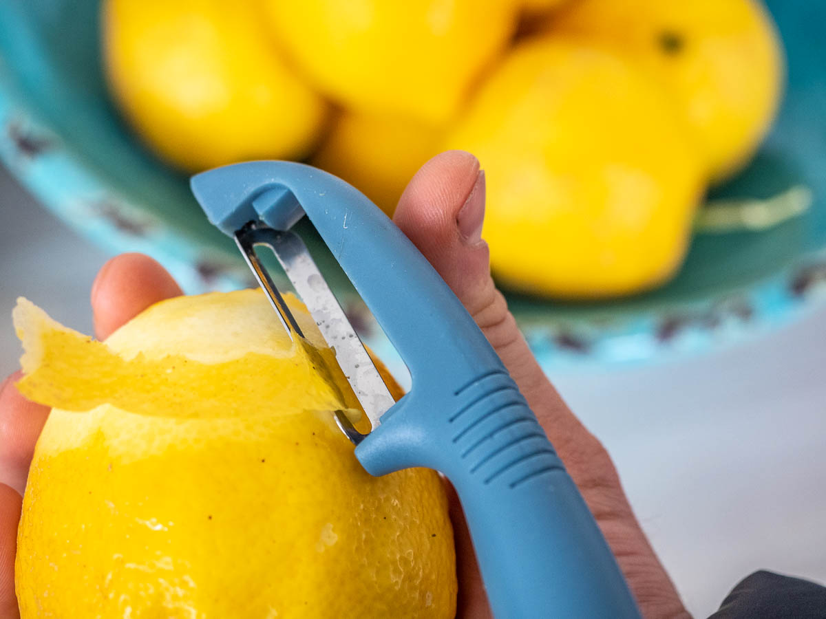 The Best Limoncello Recipe (We Tested 5 Versions!) - DIY Distilling