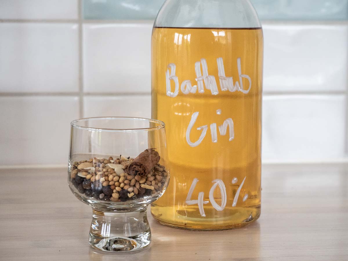 Easy Bathtub Gin Recipe (No Distillation Required!) - DIY Distilling