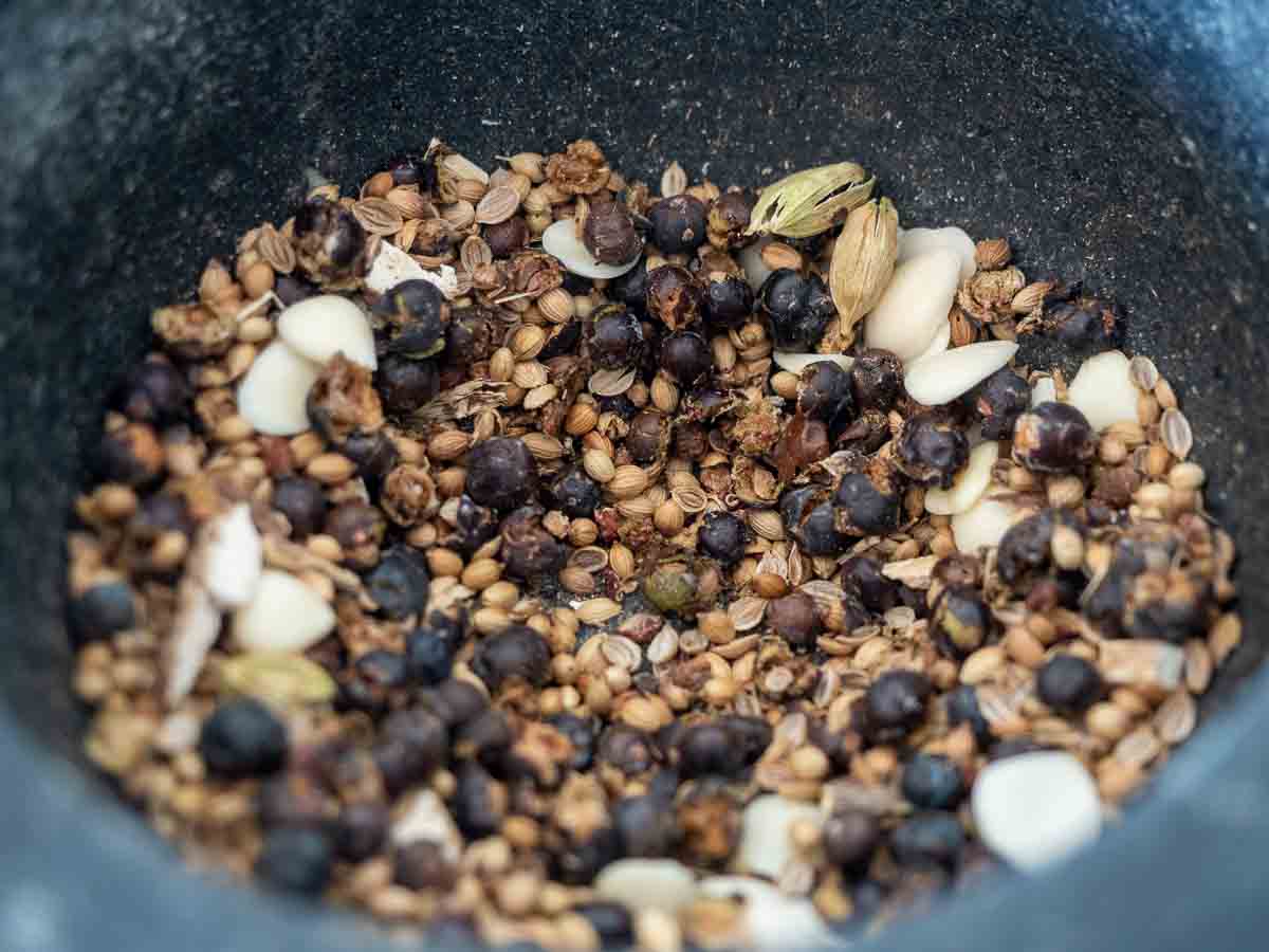 Grandma’s Floral Gin Recipe - DIY Distilling